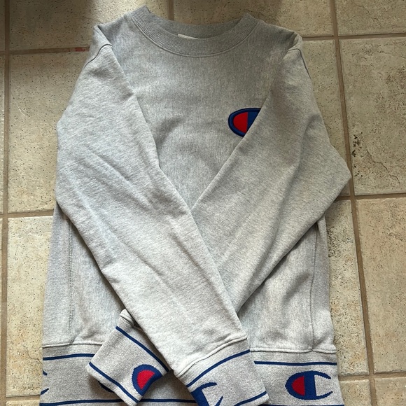 Champion | Sweaters | Champion Mens Long Sleeve Gray Sweater | Poshmark